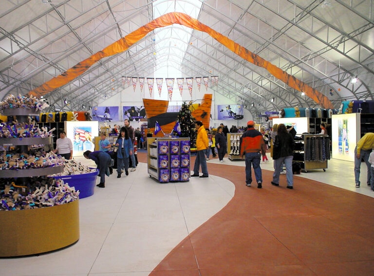 Pop-Up Shops and Rental Facilities - Alaska Structures